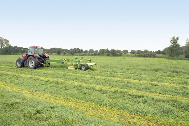 KRONE EASYCUT 2800/3200/3210-CRI TRAILED DISC MOWER - Ongmac Trading ...