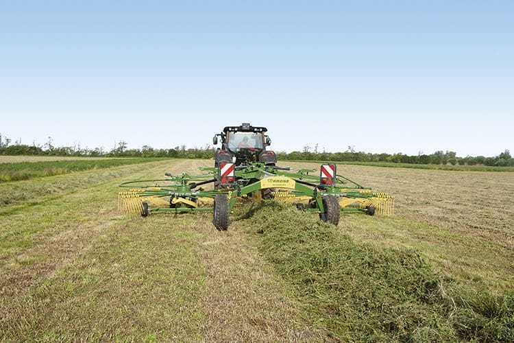 KRONE SWADRO TC 680 TWIN ROTOR CENTRE DELIVERY RAKES - Ongmac Trading ...